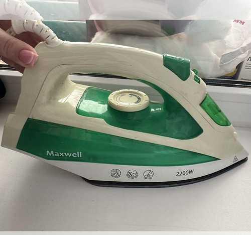 Утюг maxwell