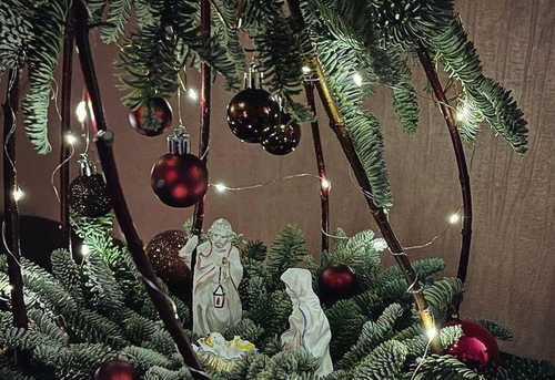 Парящая ёлка из пихты Рождественский вертеп