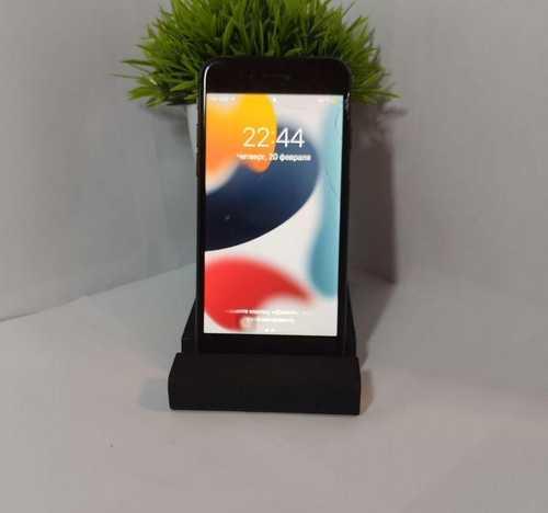 iPhone 7, 32 гб