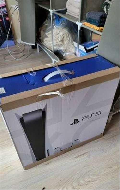 Sony PlayStation 5 (с приводом Blu-Ray) CFI-1100A