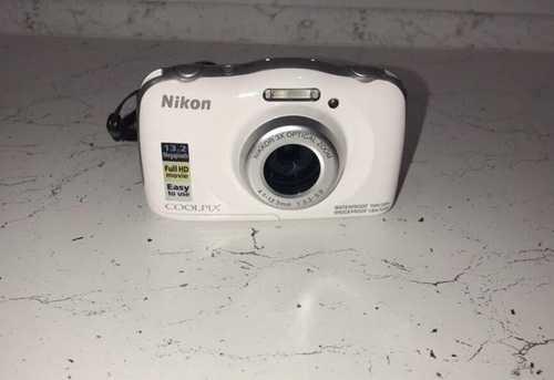 Цифровой фотоаппарат Nicon Coolpix S33