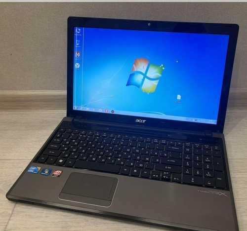 Ноутбук Acer (Core i5, Radeon HD, 4gb)