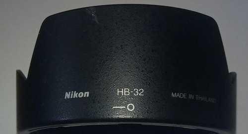 Бленда объектива Nikon HB-32