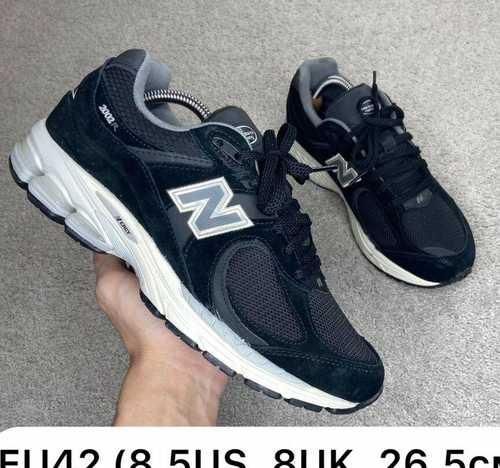 Оригинальные кроссовки New Balance 2002R 8.5US