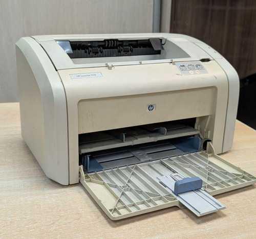 Принтер HP LaserJet 1018 Пробег 9805 Страниц