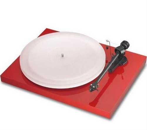 Pro-Ject Debut III DC Esprit Piano Red (OM-10)