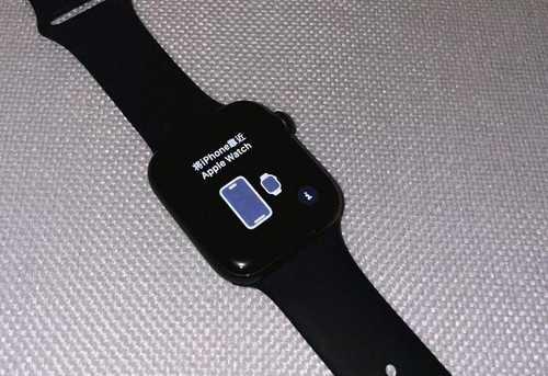 Apple Watch SE 44mm Серый космос
