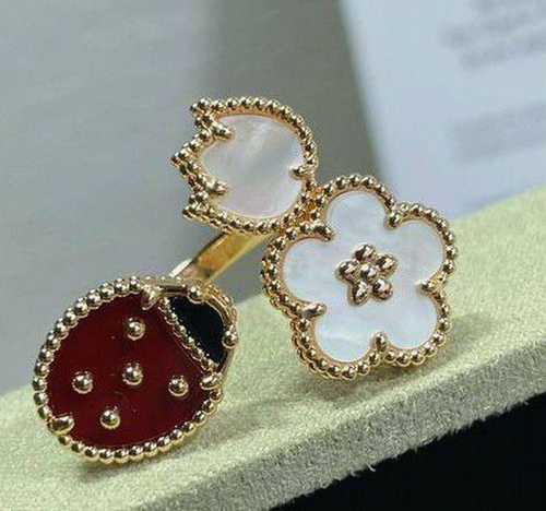 Кольцо Van Cleef Lucky spring