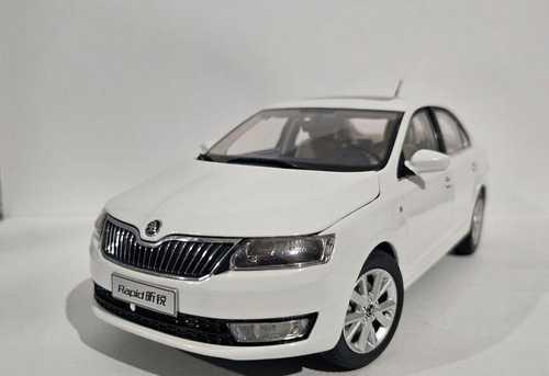 1:18 Skoda Rapid модель