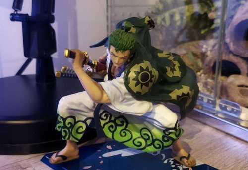 Фигурка Bandai one piece Зоро