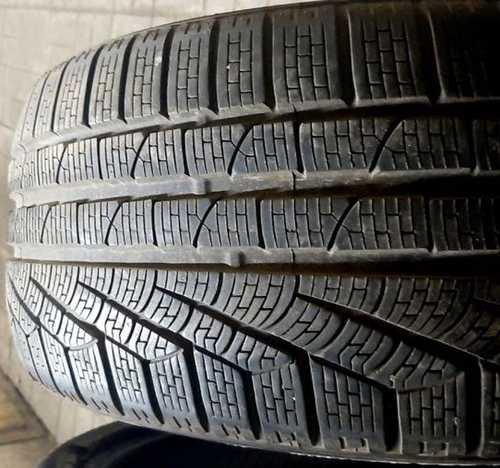 Pirelli Winter Sottozero 240 Serie II 235/40 R18 95V