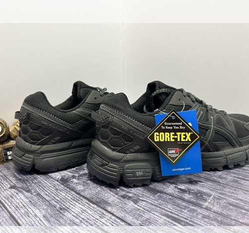 Кроссовки Asics зимние Gore-tex великаны термо