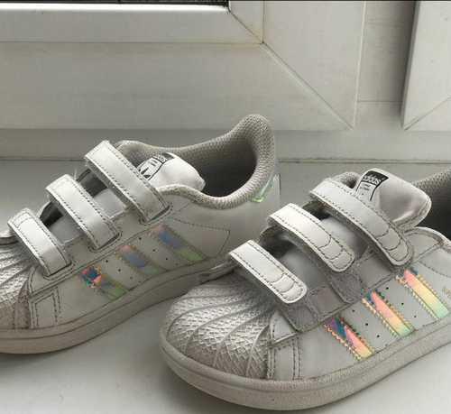 Кроссовки Adidas для девочки