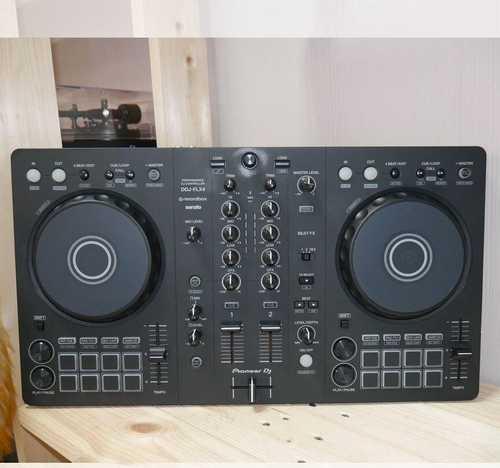 Pioneer DDJ-FLX4 Dj-Контроллер Ай-Шефф