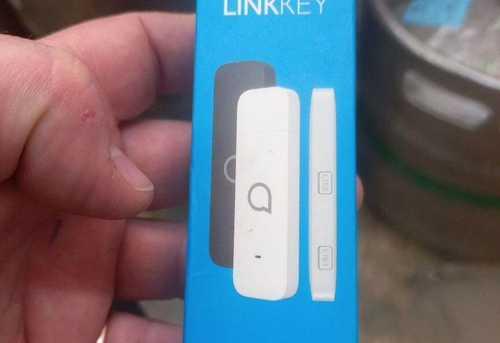 Универсальный USB-модем с 4G LTE Alcatel IK41VE1