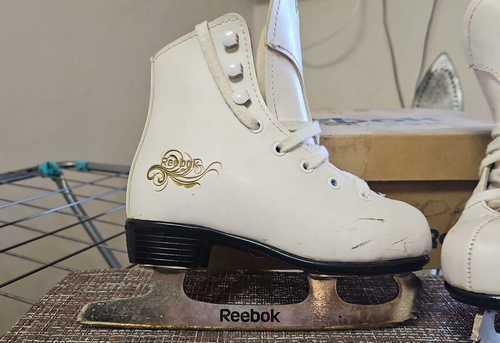 Коньки фигурные р29 Reebok