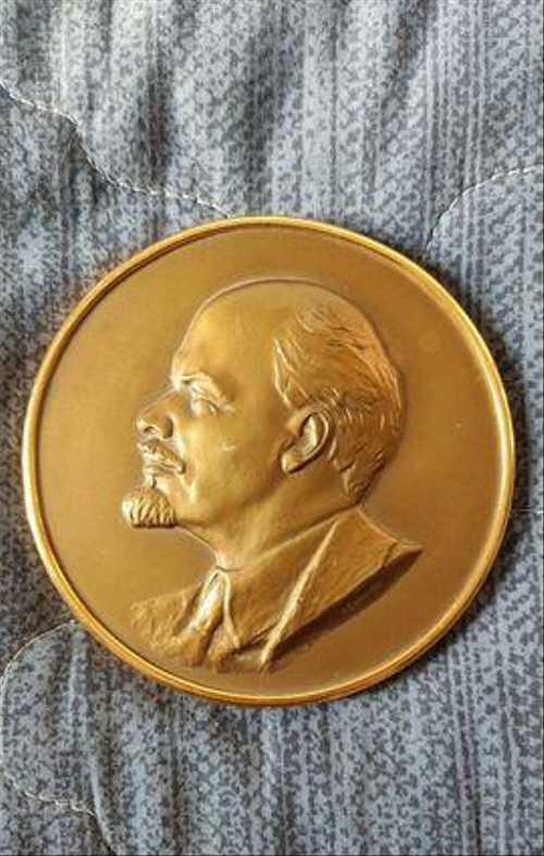Настольная медаль Ленин