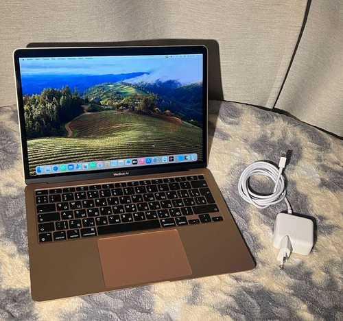 MacBook Air 2021 M1 16/256 Gold Ростест