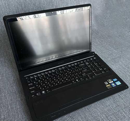 Sony Vaio VPC-F23S1R