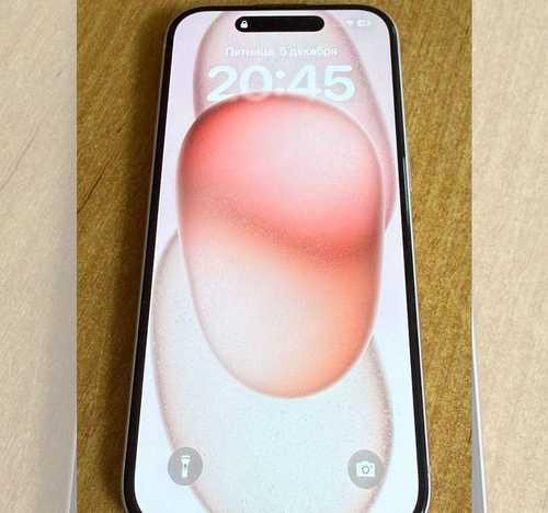 iPhone 15, 256 ГБ