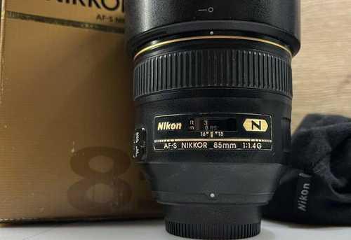 Топовые объективы Nikon и аксессуары