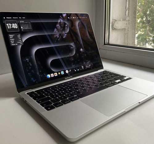 Apple macbook pro 13 2020 m1 8gb 256gb