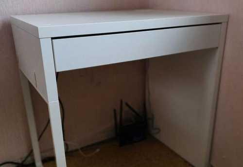 Письменный стол IKEA Micke