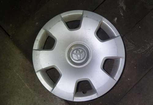 Колпак toyota hiace
