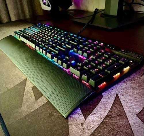Продам клавиатру Corsair K70 RGB
