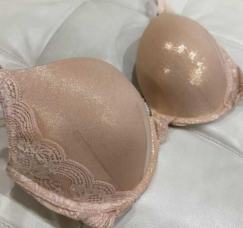 Victoria's Secret р. 32DD 70E бюстгалтер