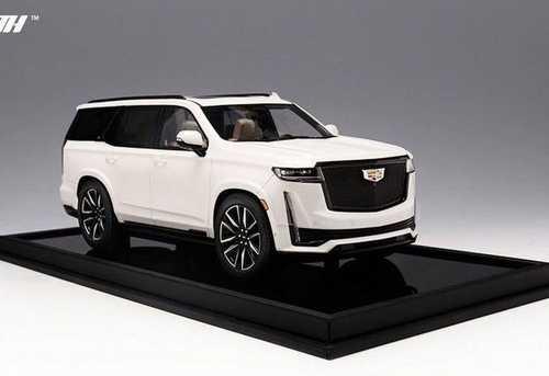 Motorhelix Cadillac Escalade 1:18