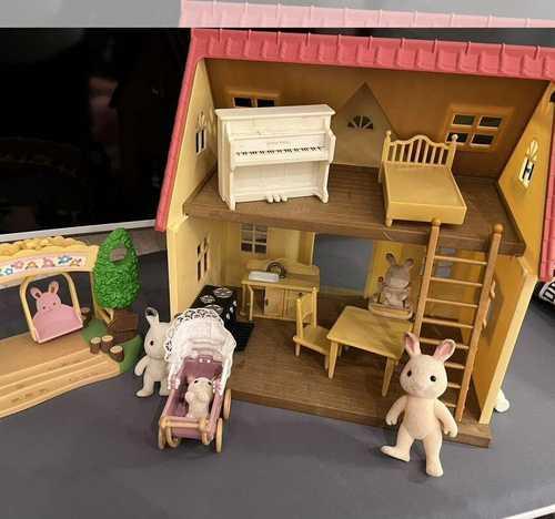 Sylvanian families домик с мебелью