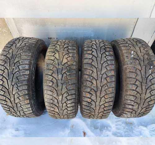 Nokian Tyres Hakkapeliitta 5 SUV 235/60 R18 107T