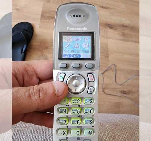 Радиотелефон dect Panasonic