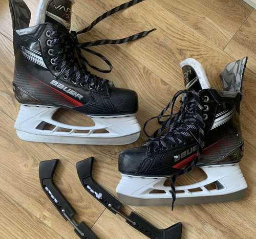 Хоккейные коньки bauer
