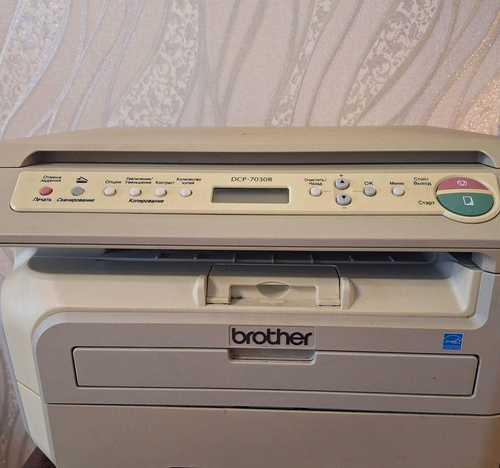 Мфу Brother DCP-7030-R (б/у)