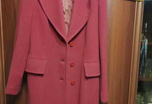 Пальто женское демисезонное 48 размер