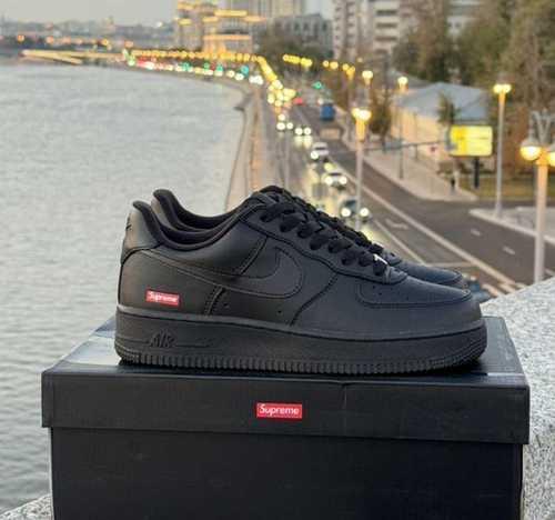 Кроссовки Nike Air Force 1 черные Supreme