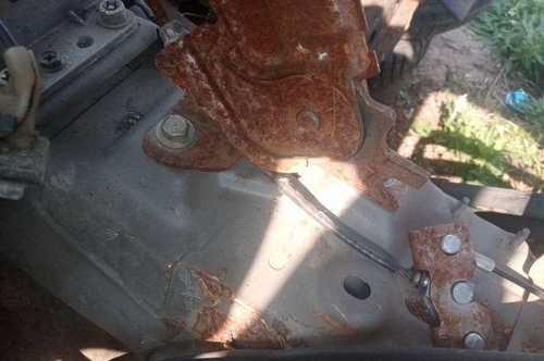 Трос ручника центральный Nissan Almera N16