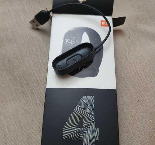 Зарядное устройство Xiaomi Mi Band 4