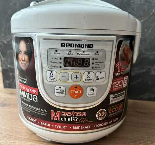 Мультиварка Redmond RMC-M22