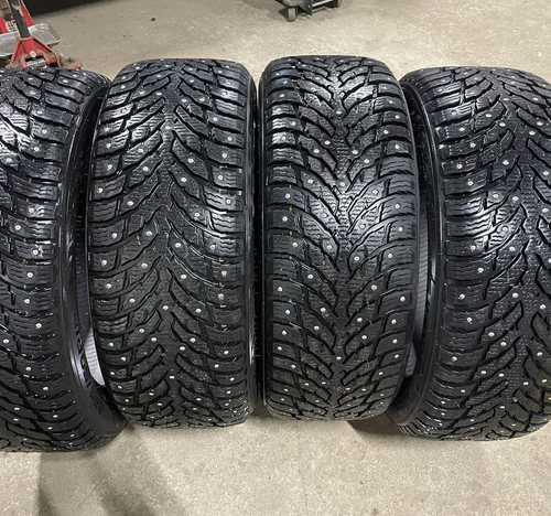 Nokian Tyres Hakkapeliitta 9 225/50 R18
