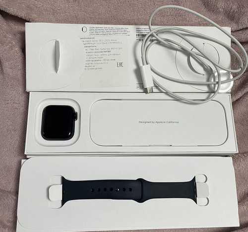 Apple watch SE 2023 40mm новые