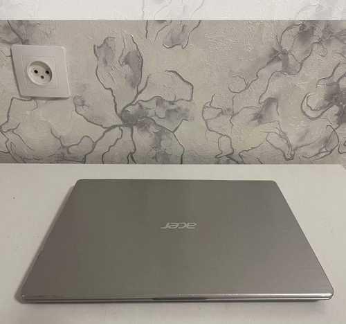 Продам/обмен на планшет. Ноутбук acer swift 3 sf31