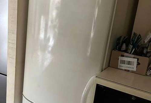 Холодильник electrolux er3660