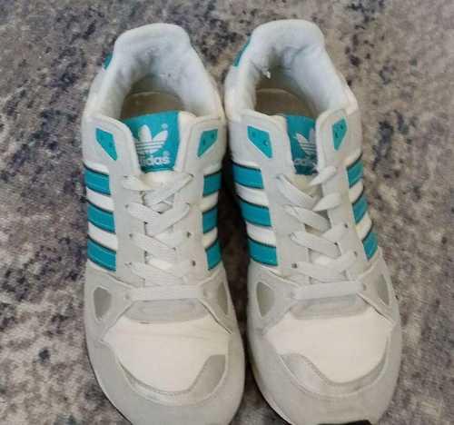 Кроссовки женские adidas 38-39