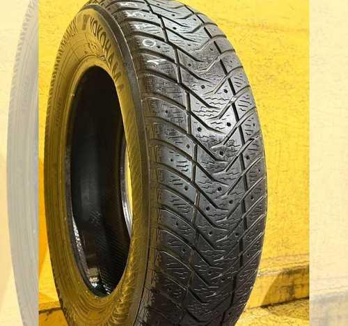 Yokohama IceGuard Stud IG65 215/65 R17 103T