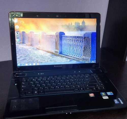 Lenovo IdeaPad Y560