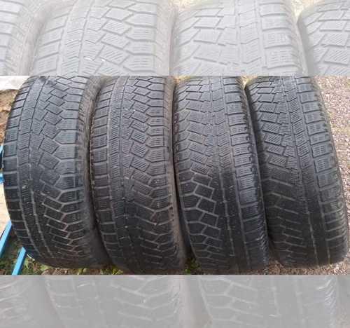 Gislaved Soft Frost 200 SUV 235/65 R17