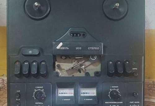 Катушечный магнитофон-приставка Нота 203 февр.1983